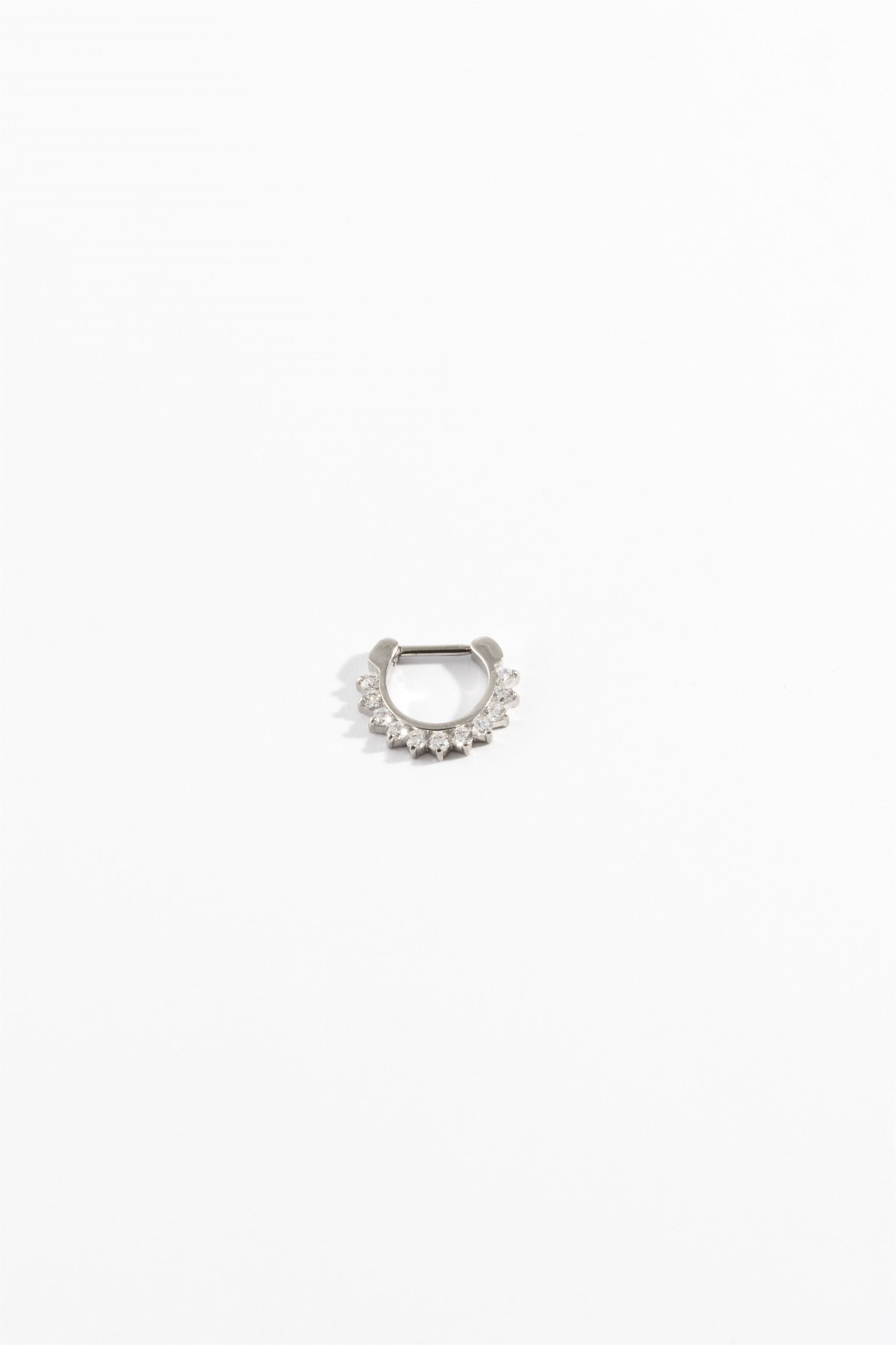 20G TITANIUM CZ CLUSTER SEPTUM RING