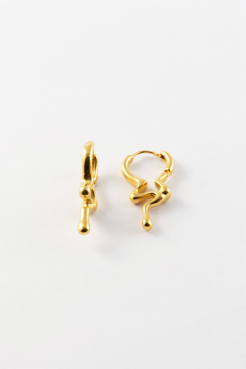 WATERPROOF GOLD SQUIGGLE HUGGIE EARRINGS