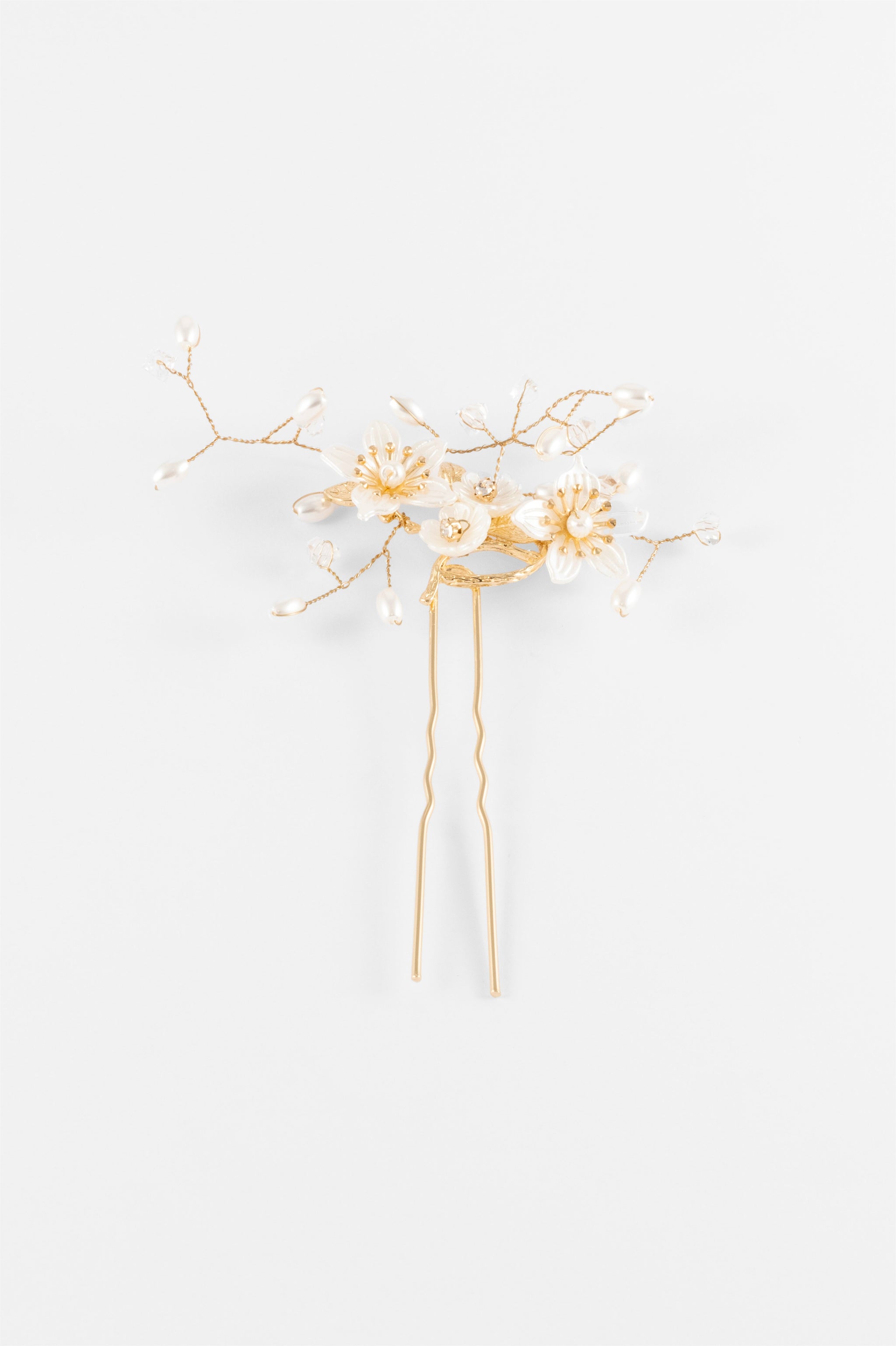 GOLD PEARL CRYSTAL FLOATING VINE PIN